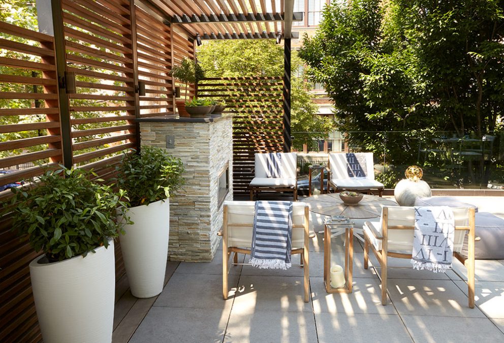 Award Winning Chicago Roof Deck Company - Joyous Outdoor Spaces