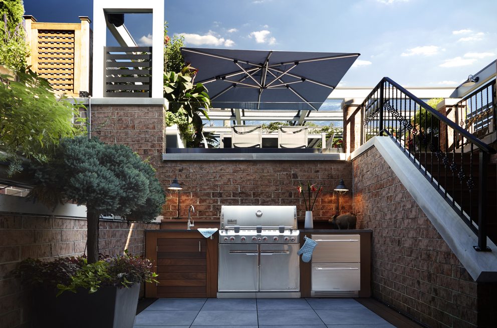 Extending The Use of Your Outdoor Space | Chicago Roof Deck + Garden